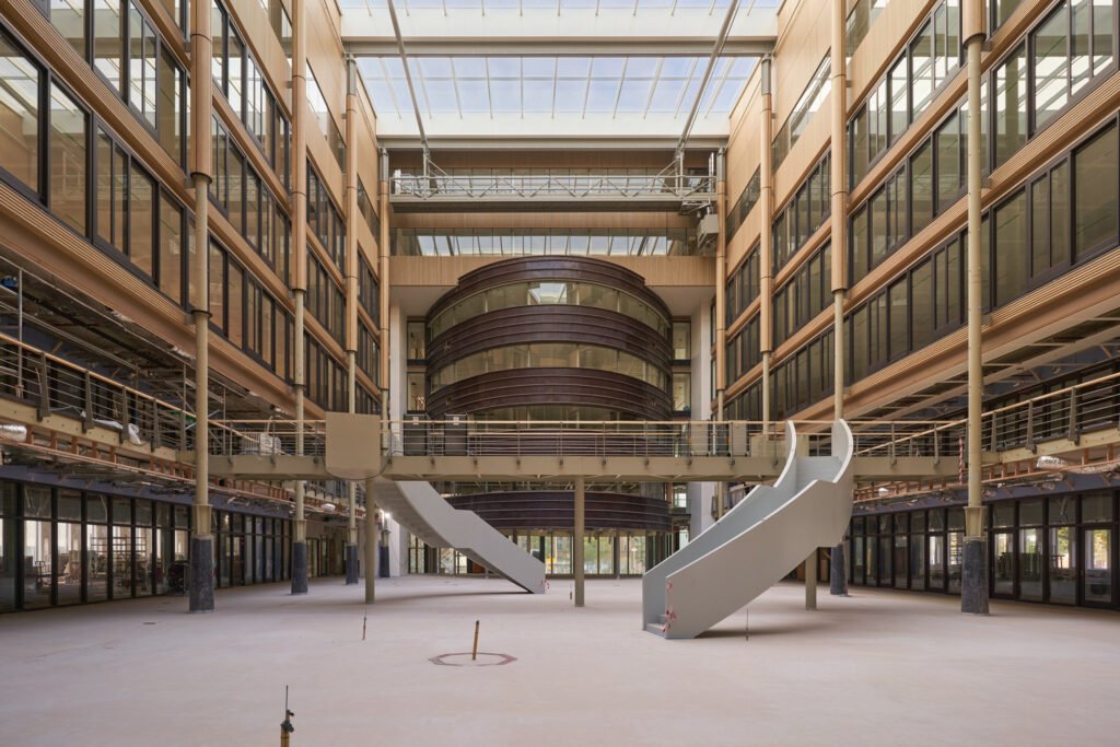 EDGE en Crossover gebouwen om naar uit te kijken dit jaar - Hello Zuidas